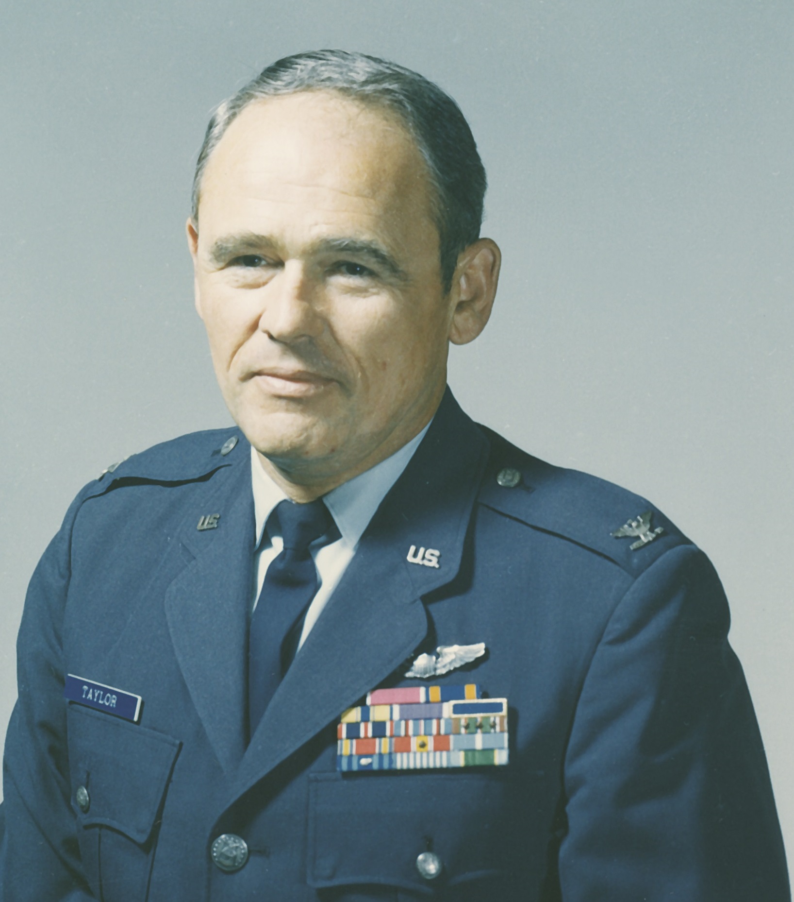 Biography of Robert G. Taylor